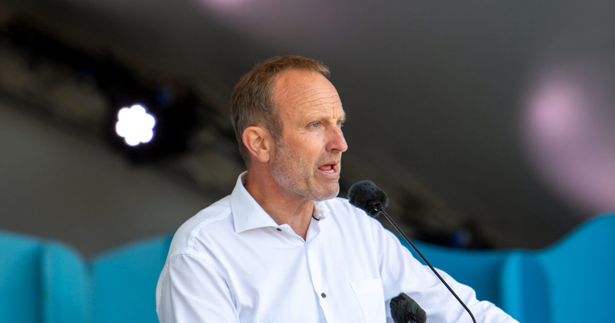 Martin Lidegaards tale på Folkemødet: De unge fortjener lys i livet ...